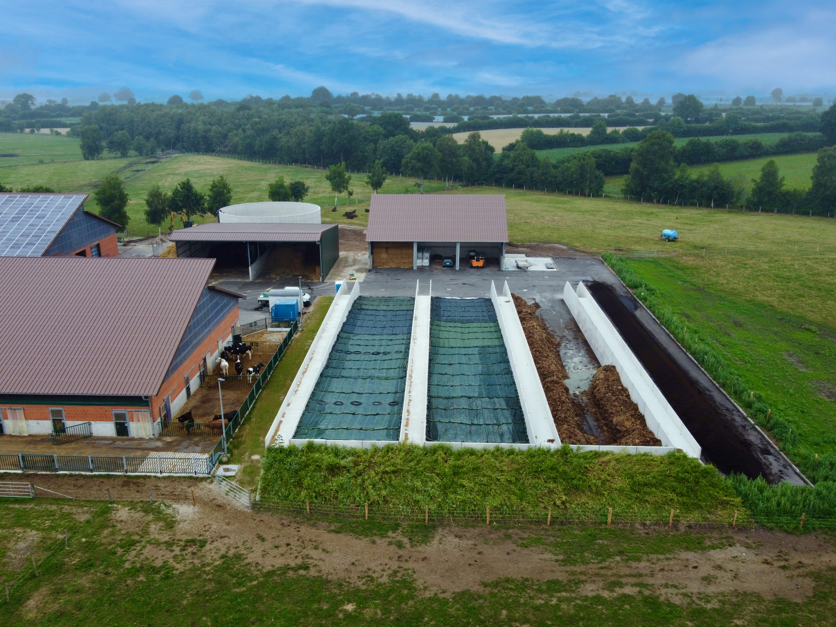 Bosch Beton - Silage clamp replaces silage bales in Negenharrie Germany