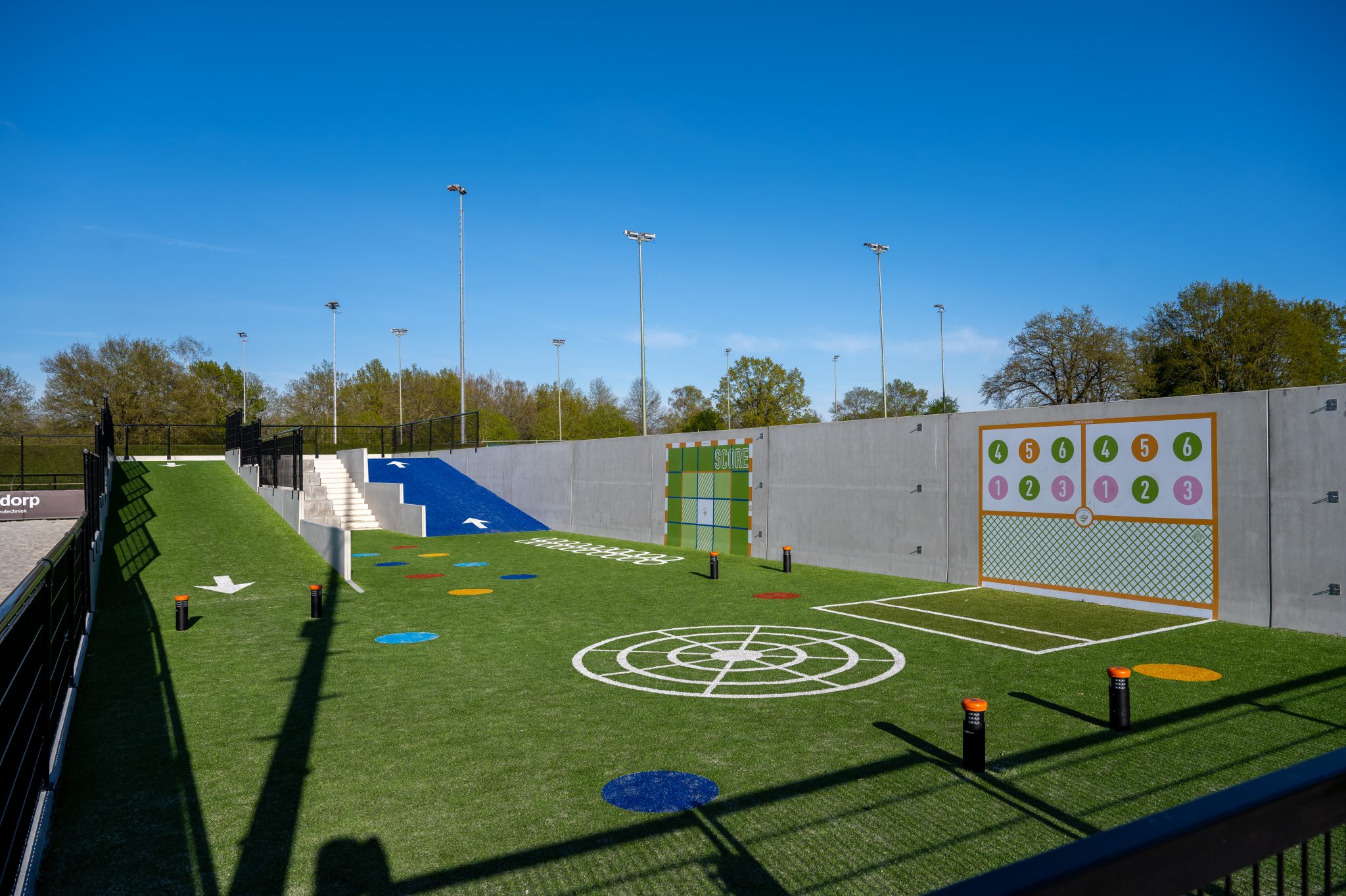 Bosch Beton - Retaining walls for new multi-functional sports park