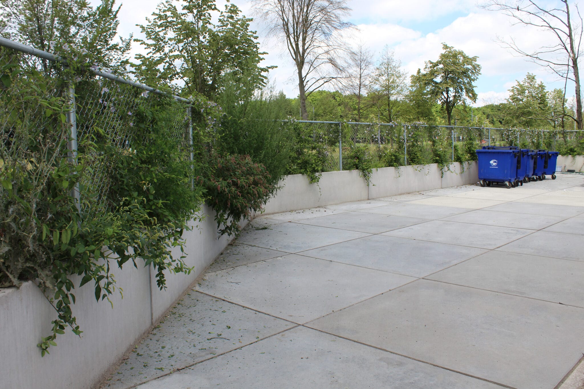 Bosch Beton - Terrain fencing for waste storage facility at Erasmus ...