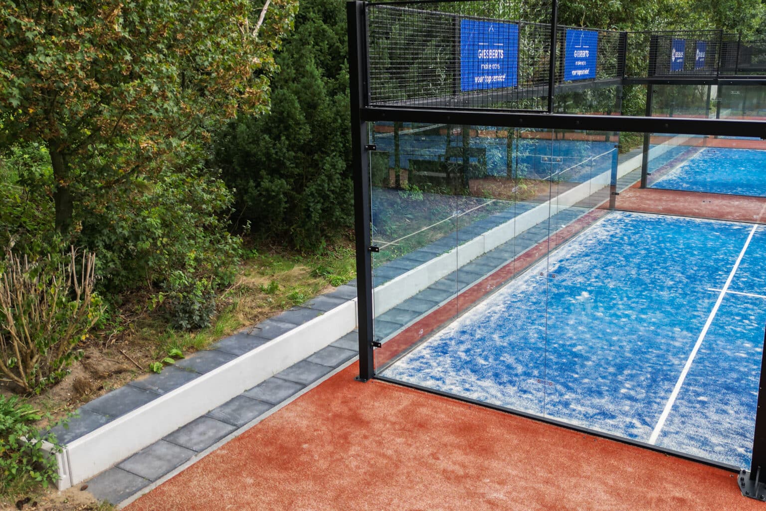 Future-proof metamorphosis for tennis and padel club in Zeist